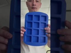 Muffa libera facile riutilizzabile su ordinazione del creatore del cubetto di ghiaccio del silicone del commestibile del rilascio BPA per i cubetti di ghiaccio