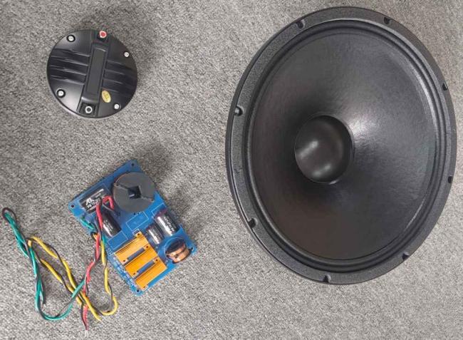 Speaker packing and transportation options