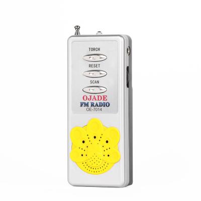 China Rádio de alto-falante FM OEM Com Frequência FM 88-108MHz Mini Radio de Bolso à venda
