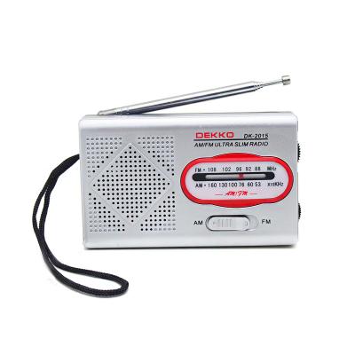 Cina DC3V / 2 batterie AA AM FM Radio portatile con auricolare stereo / produttori di cavo in vendita
