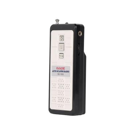 China UM3*2 Bateria Mini FM Radio Construído em alto-falante 88-108MHz Frequência à venda