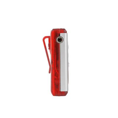 Cina Mini Pocket Design Cute Radio FM con interfaccia Jack da 3,5 mm in vendita