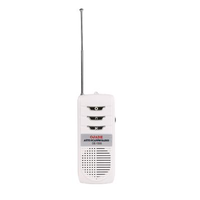 China Auto Scan FM Radio UM3*2 Bateria seca Rádio portátil alto-falante à venda