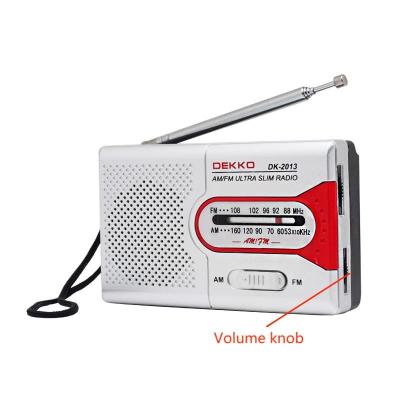 Cina Batteria AA Portatile AM ​​FM Radio 530-1600KHz Fm Frequenza 88 - 108MHz in vendita