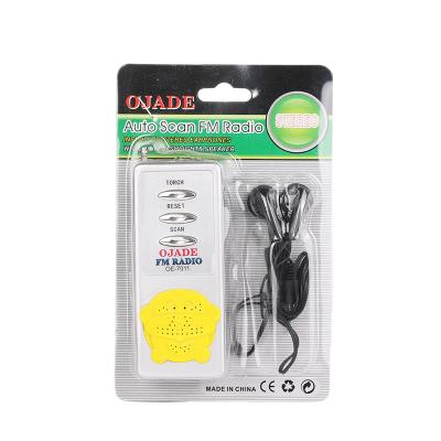 Cina OEM FM Radio altoparlante con batteria AA 2 * secca e frequenza FM 88-108MHz in vendita