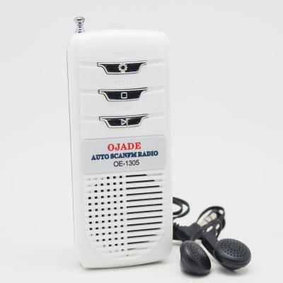 Cina Radio portatile FM OE-1305 con altoparlante integrato OEM per la promozione in vendita