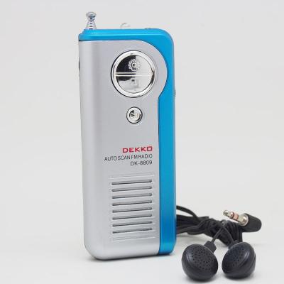 Cina OEM Private FM Speaker Radio Radio portatile FM multifrequenza in vendita