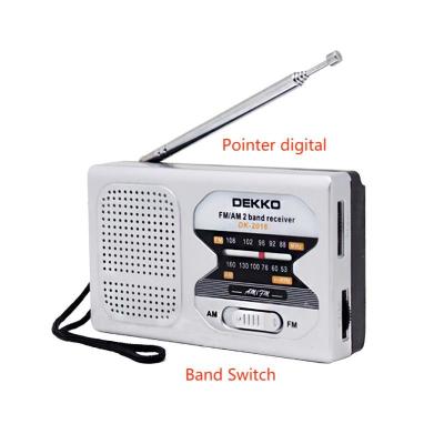 Cina Cina Fornitore Radio stereo portatile con 2 batterie AA per le situazioni di emergenza in vendita