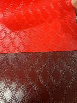 Cina Tessuto teso decorativo rivestito in PVC, larghezza 140 cm, con motivo in rilievo in vendita