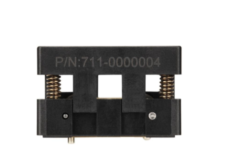 Test socket in testing environment