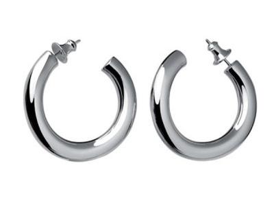 China Girl Jewelry Stylish Earrings Classical  Hoop Earrings In Silver for sale