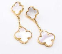 China Yellow Gold Plated Shell Pearl Four-leaf Clover Dangling Earring for sale