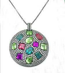 China Custom Brass Base 25mm Inbedded Glass Stone Pendants Disc Plate for sale