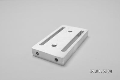 Cina Servizi lavoranti di CNC del metallo su ordinazione di tornitura con l'anodizzazione/Zinco-placcatura/galvanizzato in vendita