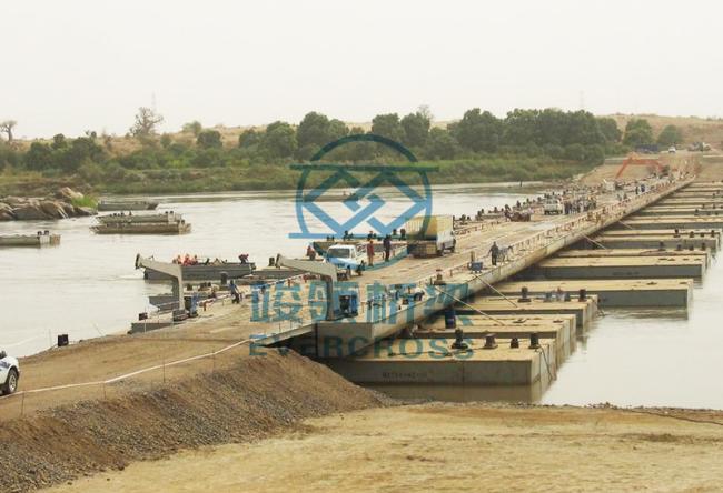 Evercross floating pontoon bridge in operational use