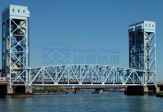 Evercross steel bridge installation example