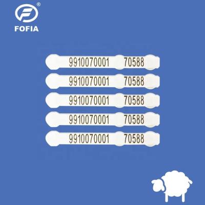 China Waterproof Durable Electronic Sheep Tags Featuring FDX HDX RFID Technology and 4.0g Weight for Livestock Management for sale