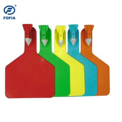 China New Cattle Use Animal Ear Tag Plastic TPU Material Livestock Ear Tags for Farm Management for sale