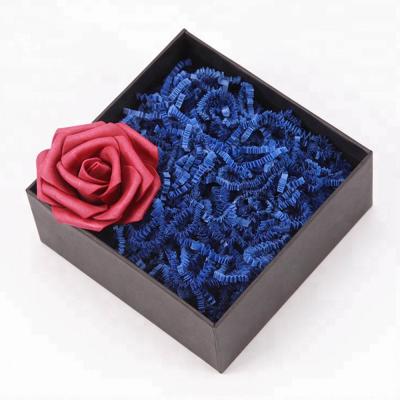 China Il colore blu scuro di stampa offset ha tagliuzzato la decorazione di carta del partito for sale