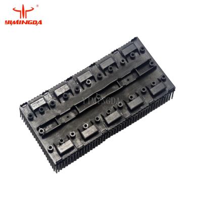 China 105 * 50mm Nylon Bristle Block Plastic Brush 131241 / 704323 for Q25 / FX Cutter with Nylon Material for sale