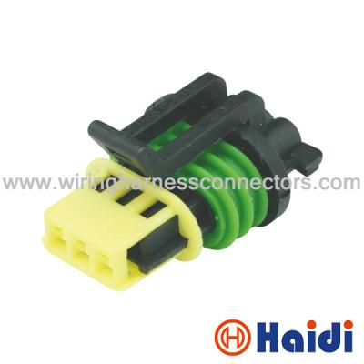 China 3 Way Black Sealed Automotive Electrical Wire Connectors Assembly Plug15336029 for sale