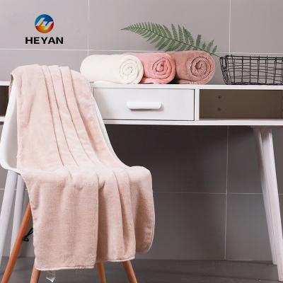 China Luxury Pineapple Pattern Microfiber Disposable Bath Towels for Hotel, SPA, Beach, Bathroom for sale