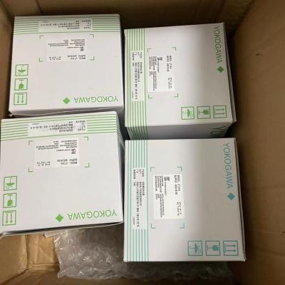China UT35A Temperature Digital Controller UT35A-001-11-00 UT35A-001-10-00 UT35A-000-10-00 Original New for sale