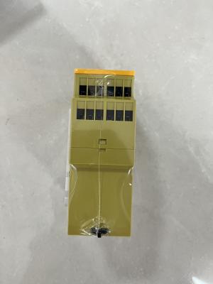 중국 PNOZ X3 비상 정지 안전 릴레 24V dc 230V ac 듀얼 채널 3 안전 연락처 전력 소모 AC 5 VA 판매용