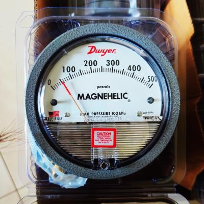China Measurement Range  0-500pa Accuracy 2 Percent Magnehelic Pressure Gauge for Precise Differential Pressure Monitoring for sale
