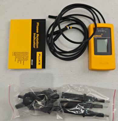 China Fluke Earth Ground Tester with 1999 Digit LCD Display 128 Hz Measure Frequency and 3000 Measurements Battery Life for sale