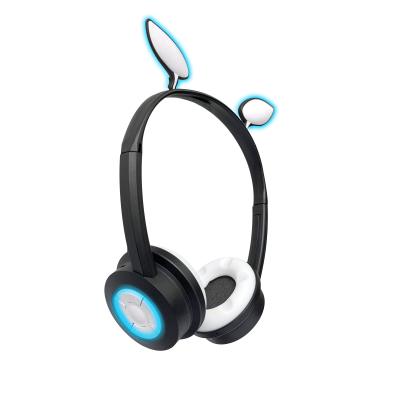 Cina Nuova cuffia avricolare di annullamento di rumore del LED Bluetooth Cat Ear Wireless Headsets Foldable con il Mic in vendita