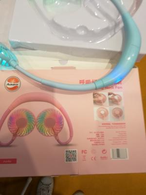 China Sommerfan, Hitze zu verringern 2022 Mini-ABS 6hours 1200mAh übergibt freien Minihals-Fan für Sommer zu verkaufen