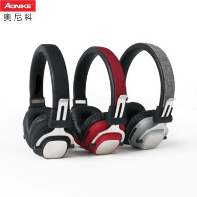 Cina 5,0 cuffie di Bluetooth di alta fedeltà di versione in vendita