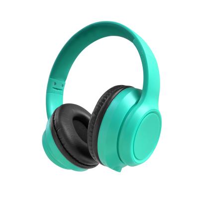 China Lichtgewicht Correct Bass Stereo Bluetooth Headphone With 3.5mm Stop Te koop