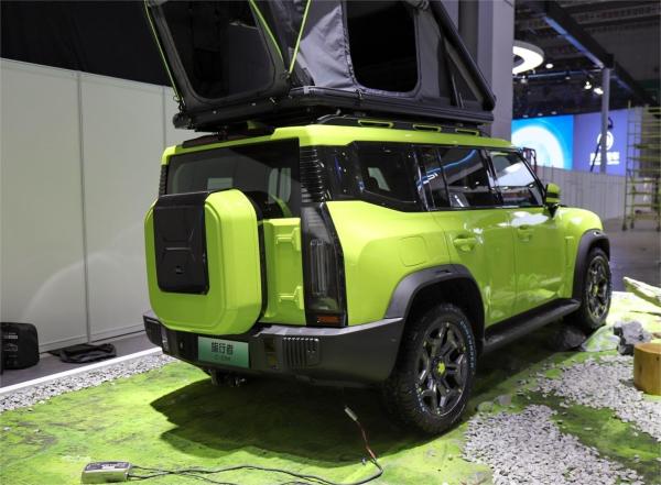 Quality Conquer Rugged Terrain Chery Petrol Car The Jetour Traveler SUV 150 - 200km/h for sale