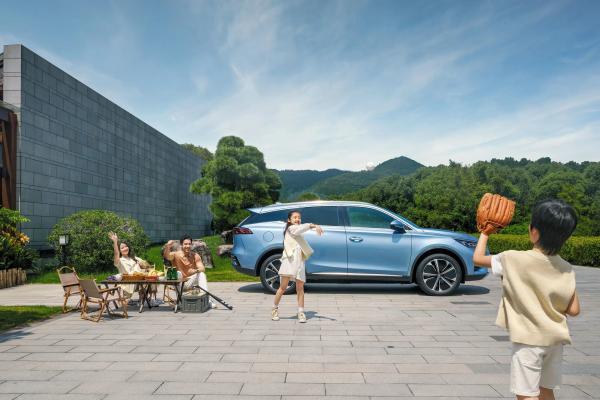 Quality Luxury BYD Tang Electric Car EV 185Km/H Left Drive Plug In Hybrid SUV for sale