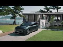 Dual motor NIO ES8 elektrische SUV met vet voorstel en onderscheidende LED koplampen