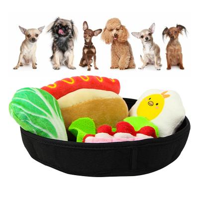 Cina Migliora il tempo di gioco del tuo animale domestico con 2022 Dog Breakfast Toy Interactive Plush Hide Seek Tooth Cleaning Dog IQ Intelligent Toy in vendita