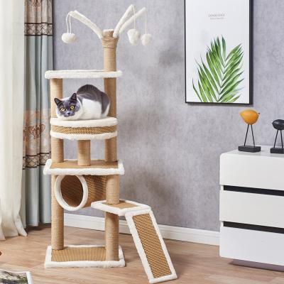 Cina Albero di gatti di lusso moderno con caratteristiche di prodotto sostenibile in vendita