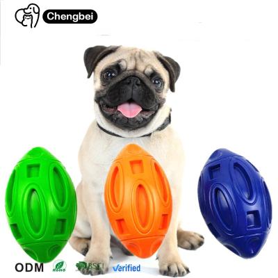 中国 犬用玩具ボール 頑丈 尖った インタラクティブな ペット用玩具 攻撃的な  naturalゴム製の 噛みし具 販売のため