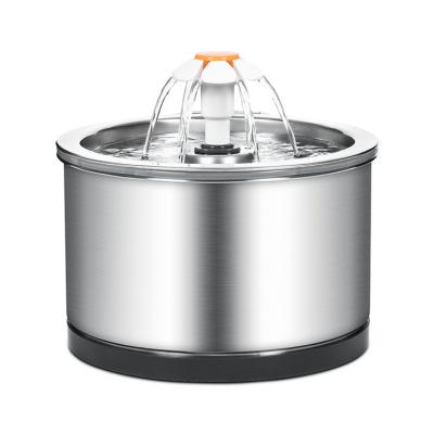 China Huisdierwaterfontein 2,5L Volume Roestvrij staalmateriaal Geen tijdinstelling sproeiers inbegrepen Te koop