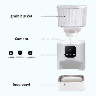 China Mobile App Remote Control Cat Feeder 300ml Wifi Cat Food Dispenser for sale