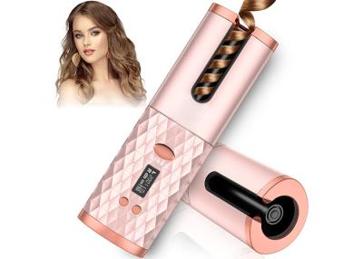Chine Bigoudi de cheveux tournant automatique d'Usb, fer de bordage 110-240V tournant sans fil à vendre