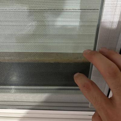 China Ventanas de UPVC de limpieza fácil de una sola hoja para pisos altos, blancas, de deslizamiento vertical en venta