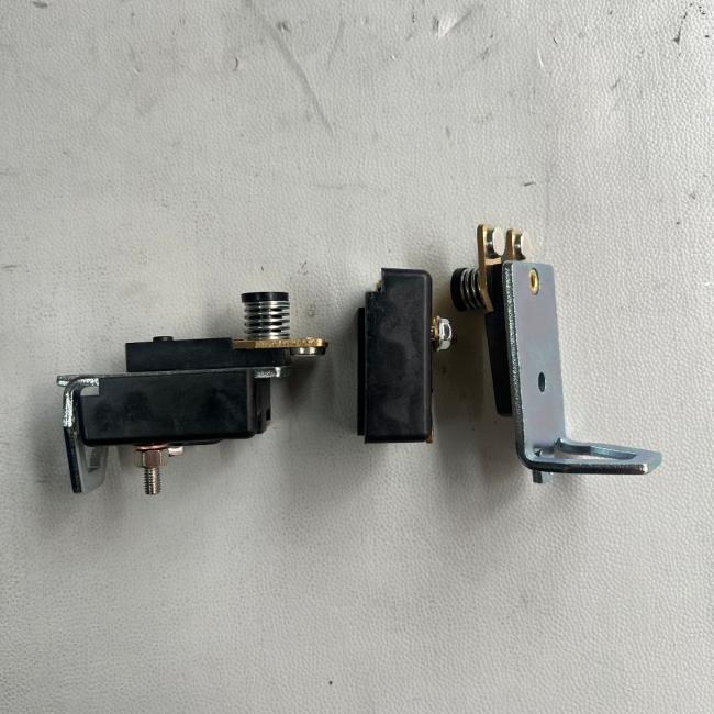 King Long Higer Bus Retarder Contact SZZ52018 detailed view