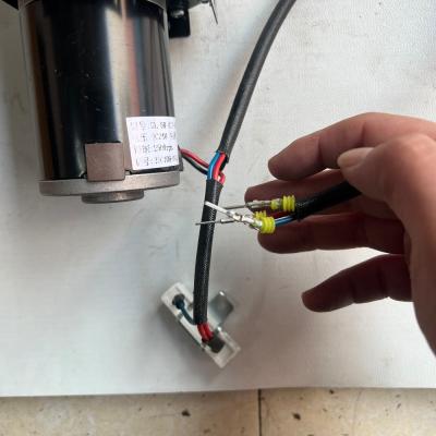 China Premium 24V Permanent Magnet Synchronous Cross-Flow Fan for Yutong Bus HVAC Systems with 2500m³/h Air Volume and Low Noise ≤ 68dB for sale