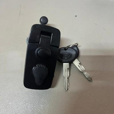 China Premium Luggage Compartment Lock for Yutong Buses | PN: 5940-12508 for sale
