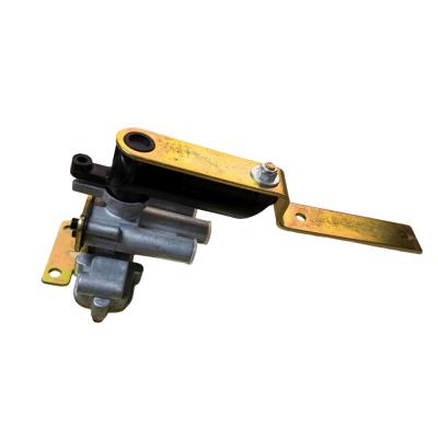 China King Long Bus OEM 90554147 Air Suspension Height Control Valve with Automatic Adjustment and Durable Metal Construction for sale