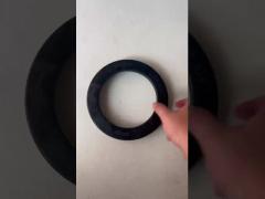 Heavy-Duty Wheel Hub Seal 10045884 for Yutong Bus Conmet Axles