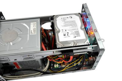 China Armários do computador do chassi vertical mini, caixa fina do computador do ITX à venda